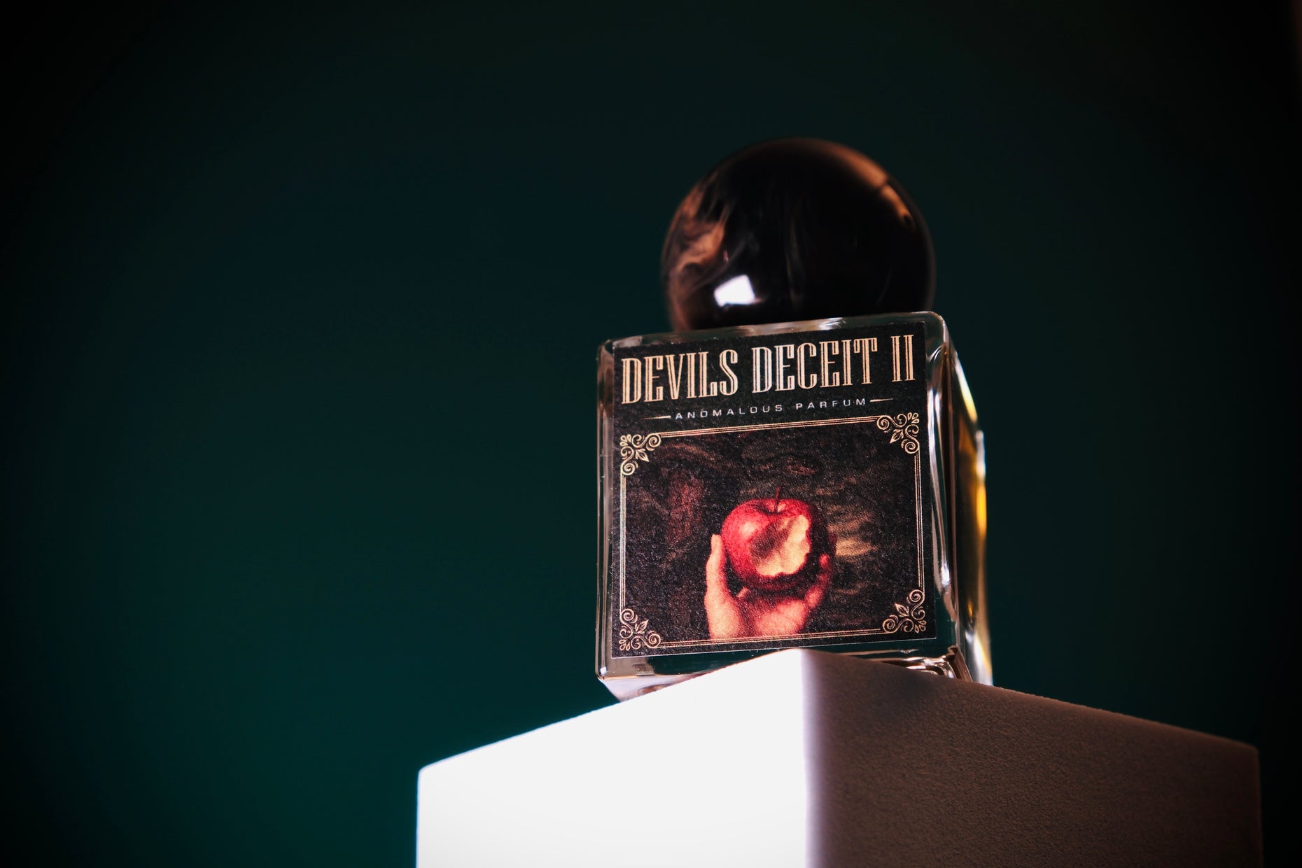 Anomalous Perfume | Luxurious Fragrances Inspired by History ...